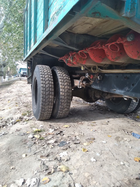 Zil sotlad yil 1981 yil mator zil standart
