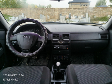 Lada Priora Sotiladi