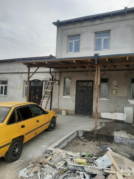 Икки каватли ховли жой сотилади