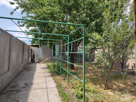 Уй сотилади. Продается дом.