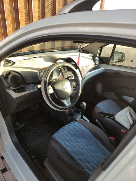 Spark 2020 bir qol moshina ayol kishi haydagan probeg 30600 km ideal