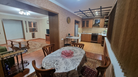 Аренда ЦУМ, 110 школа, м. Космонавтов, центр, спецплан 2/3/4, 85 м²