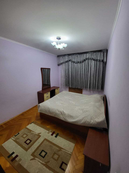 (К128764) Продается 3-х комнатная квартира в Юнусабадском районе.