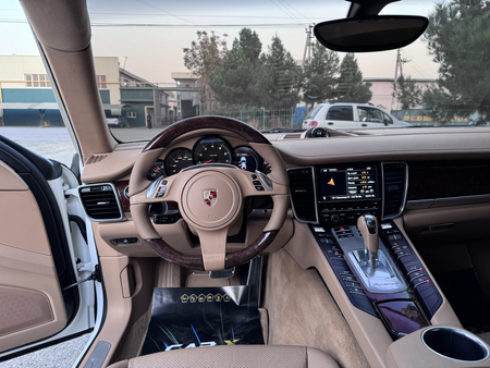 Porsche panamera /52000km