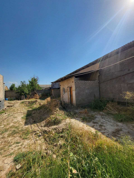 uchastka/uy sotiladi 4 sotix 3 xona