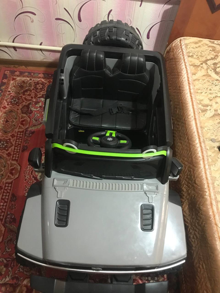 Продам детскую машинку