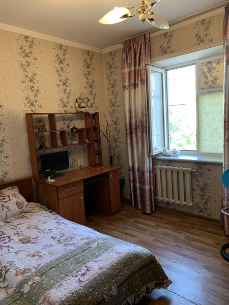 Саламатина  1/4/4 Балкон  1*3м² Общ пл  28м²