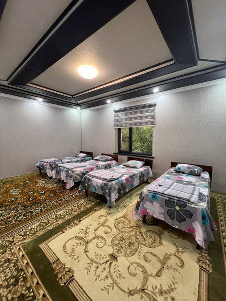 Dacha $$ 777 $$. bilan yozning jazirama issiglarini ôtkazing