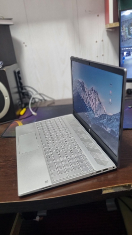 Hp pavilion 15 core i3 10 8gb ozu 128gb nmve 1tb hdd