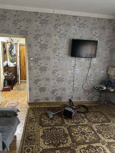 Продаю квартиру 2/4/4 франция Юнусабад 7 квартал за Корзинкой