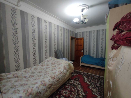 5 комнатная квартира с удобным расположеним, 4 квартал Юнусобад/73 дом