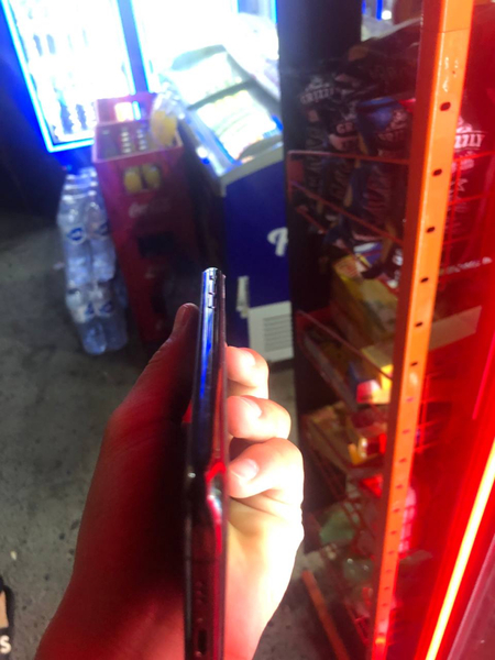 Iphone Xs yaxshi xolda