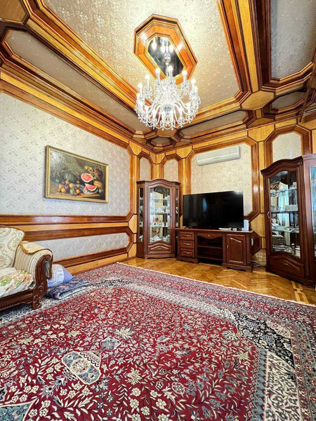 V1804 Продается дом на Шукура Бурханова Ор: Центр Луначарского 5,4 сот