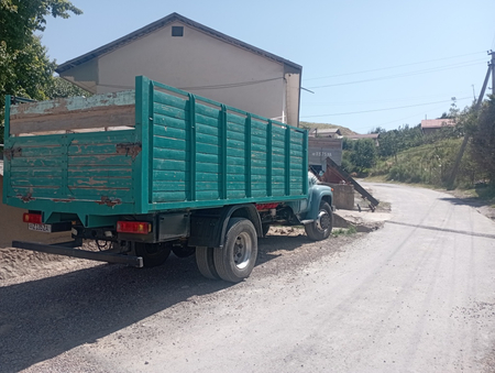 Zil sotiladi ural mator yangi qilingan