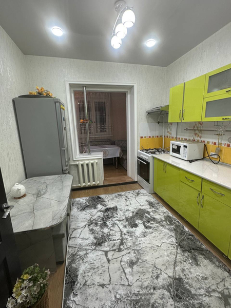 ПРОДАЕТСЯ 4/9/9 на мет. Ойбек ор: Хуавей (Мирабадский район)