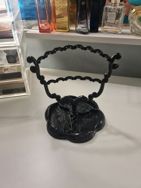 Продам подставка под серёжки, цепочки,кольца,бижутерию.