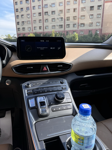 Hyundai SANTA FE High-Tech 2023 FULL