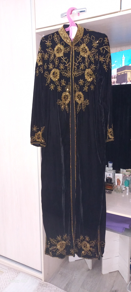Yangi deyarli kiyilmagan
