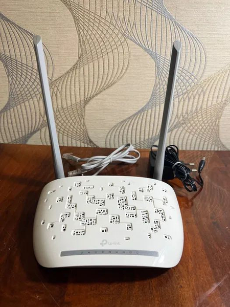 Продам Wi-Fi роутер TP-Link модель td w8961n