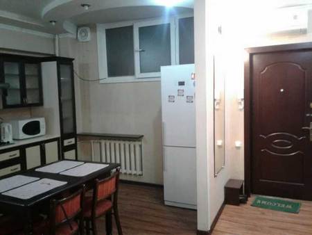 Аренда 2х комнатной квартиры в центре на ц4 Юнусабад TK180