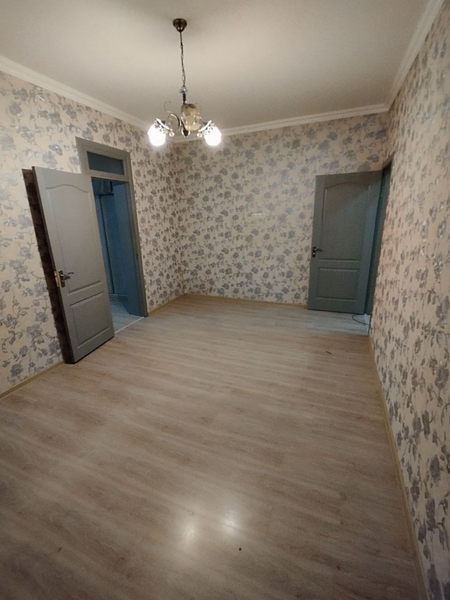 Ипотеку ! Срочно продажа квартиру Массив Феруза. 1/2/4 балкон 2/6