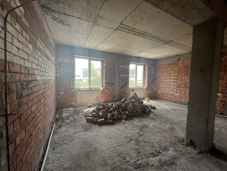 Продается квартира центре 2 этаж 3 ком Ц1