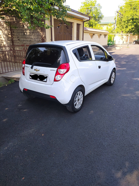 Продам авто Chevrolet spark