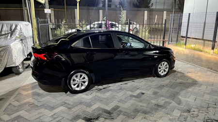 Chevrolet Onix avtomat Ltz sotiladi