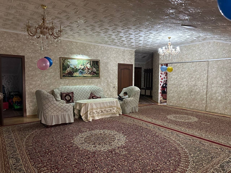 Аренда квартира из 4 комнат в центре города