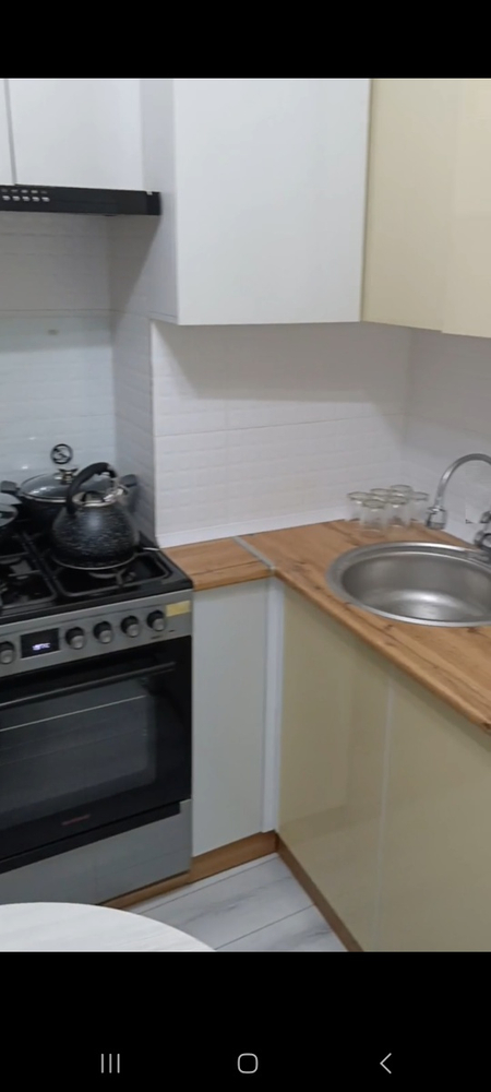 Срочно сдам евро люкс новостройку Жк Солярис Кушбеги