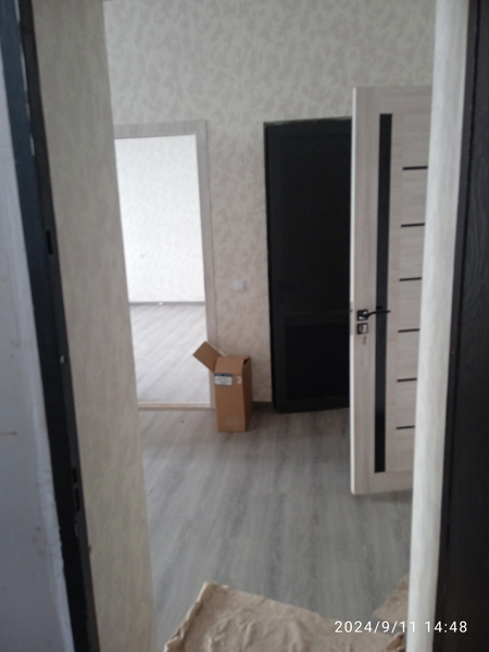 Продажа Яшнобод 1ком.1/2.этаж  40.кв.м