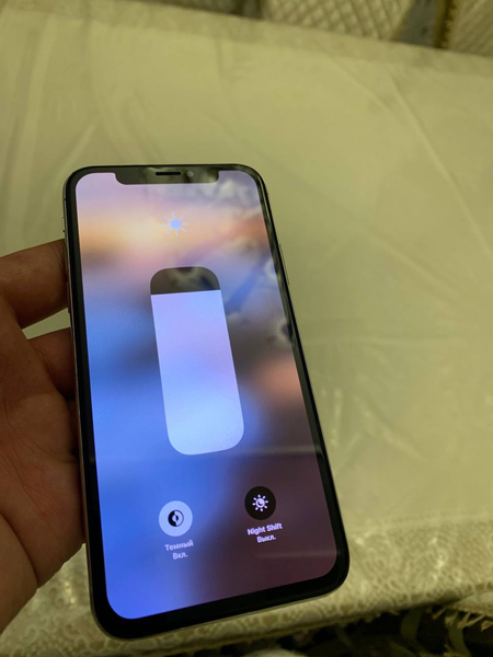 Iphone X 64 GB  srochniy sotiladi