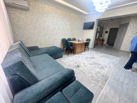 Новостройка Паркентский рынок с балконом