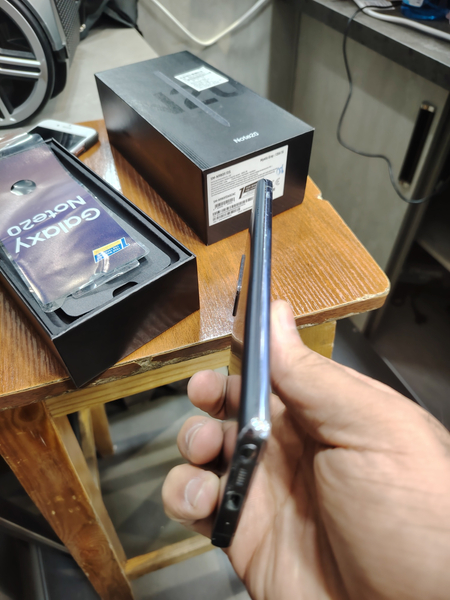 Asalom alekom Samsung telifon sotiladi