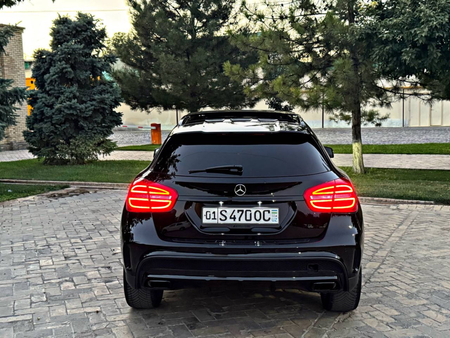 Mercedes Benz Gla 200 Full pozitsiya