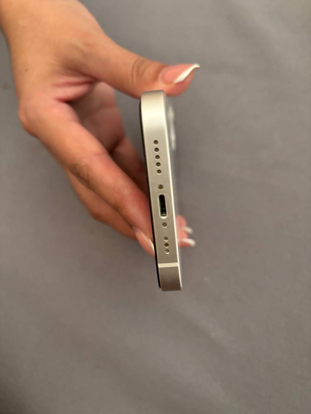 Iphone 12.