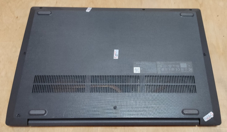 Lenove notebok sotiladi 140$