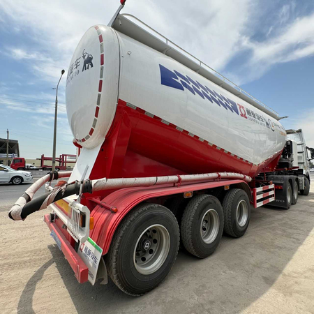 Сементавоз 
CIMC 45 kub Модель: 
SDW9403CXHA