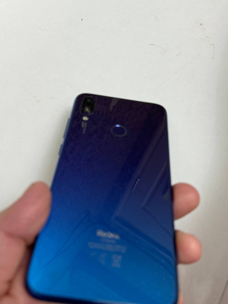 Redmi Note 7 4/64 gb ideal