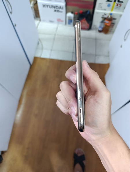Iphone xs 64