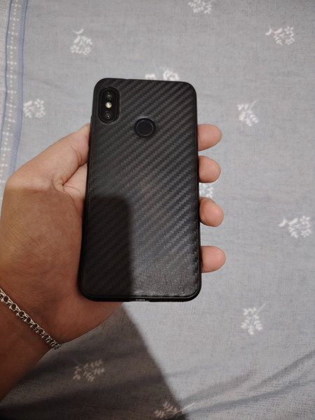 REDMI 6 PRO Holati ideal tinniq 4/64