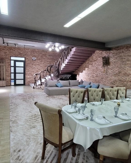Dacha Pianino  v charvake