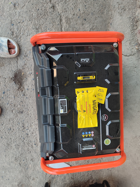 Dvijok generator sotladi 230$