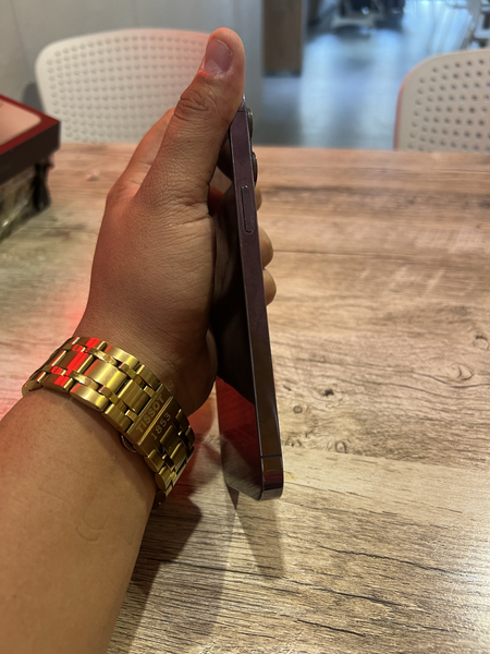 Iphone 14 pro max srochno sotiladi