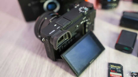 4K Sony Alpha A6300 Kit 16-50mm +4 батарейки+2 зарядное устройство