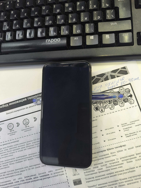 iphone XR 14 pro  zavod 128 tali