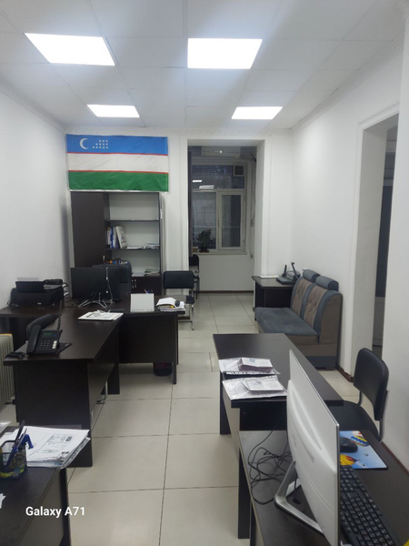 Улица Навои : Ташкент сити 80м2 Нежилое офис / продаётся