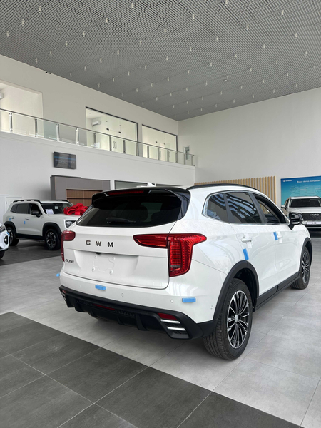 HAVAL JOLION 1.5T Samarqandagi avtosalonda