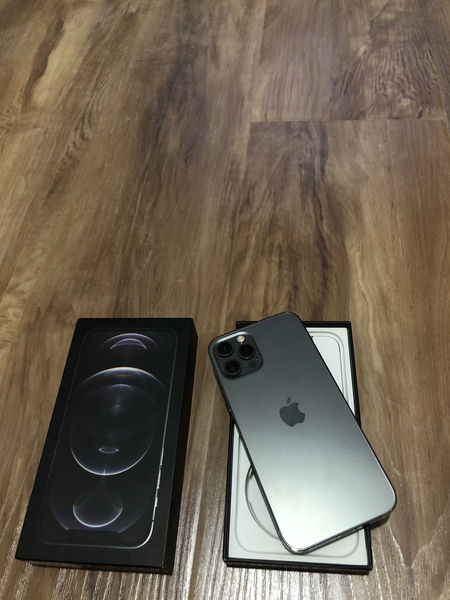 Iphone 12 pro 256 yomks 79%
