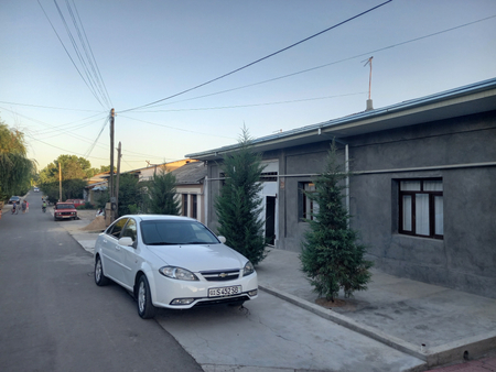 Yunsabod rayoni xasanboyda fayzli xovli sotiladi 130000$